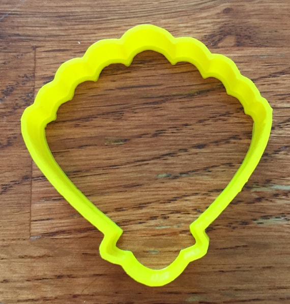 Shell cookie and fondant cutter