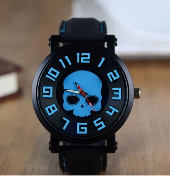 Retro Quality Large Faced Skull Watch With 3D Numbering and Quartz ...