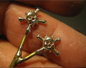 Items similar to Pink Skull n Bones Rose Ring on Etsy