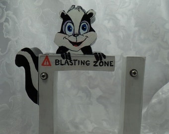Skunk sign | Etsy