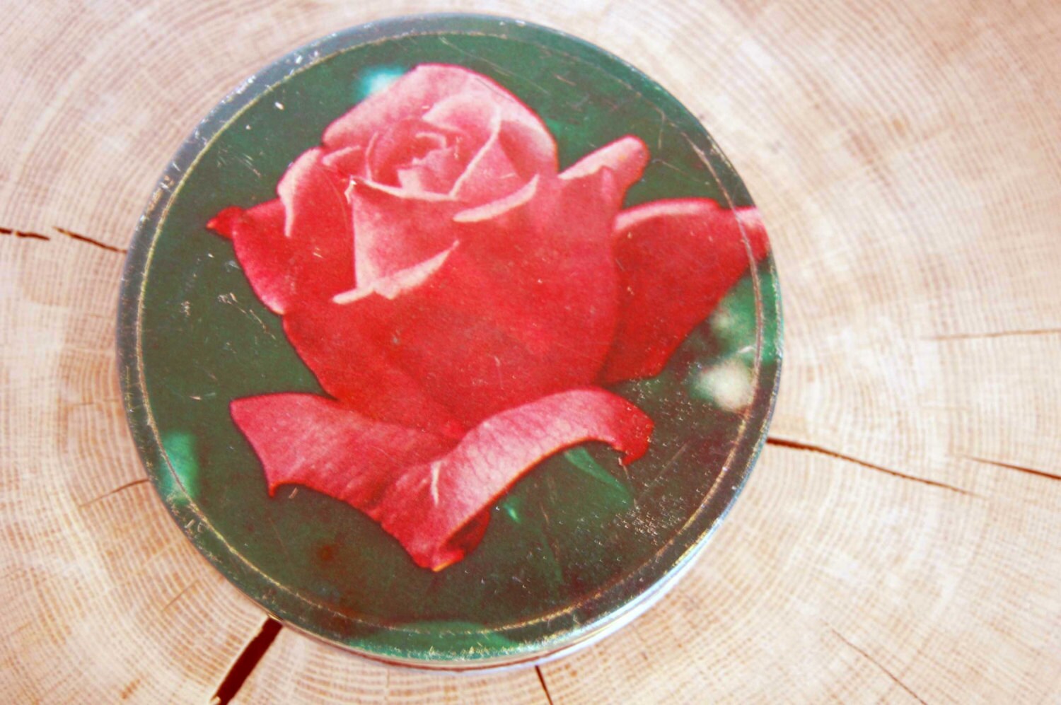Vintage round metal box with rose, Old candy box, Bonbon tin canister ...