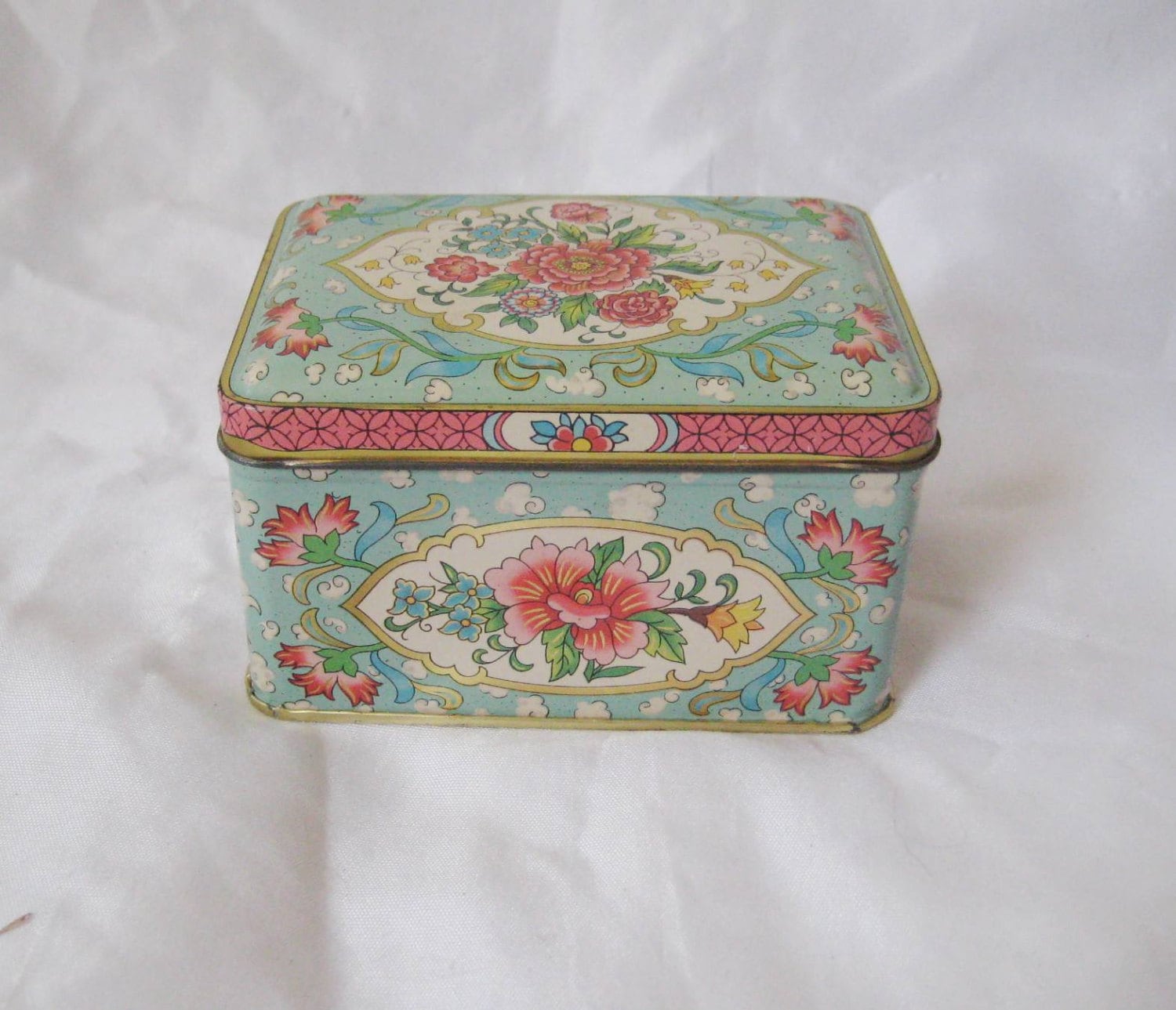 Aqua pink decorative tin, Daher tin, small box, floral box, made in ...