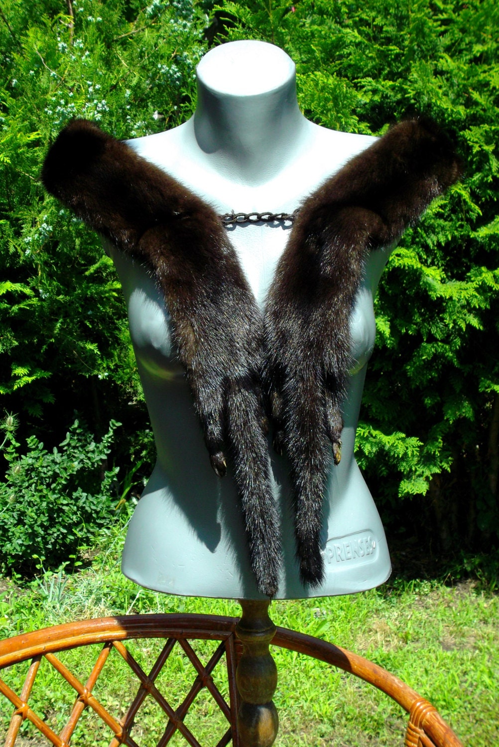 Mink fur Collar 40s,Mink cloak of two hind legs and tails – Haute Juice