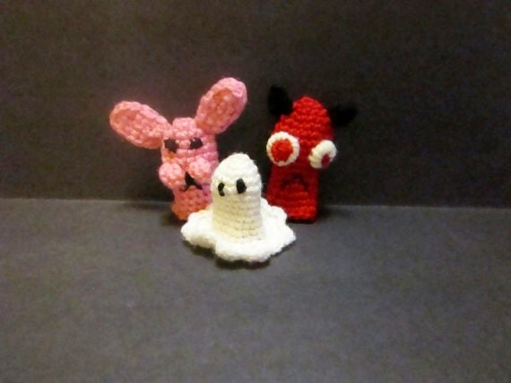 3 Crochet Finger Puppets Bunny Ghost & The Devil