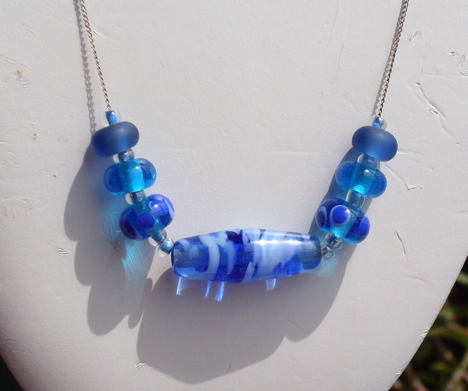 Artisan Glass Bead Set on Sterling Silver Vintage Necklace – Haute Juice