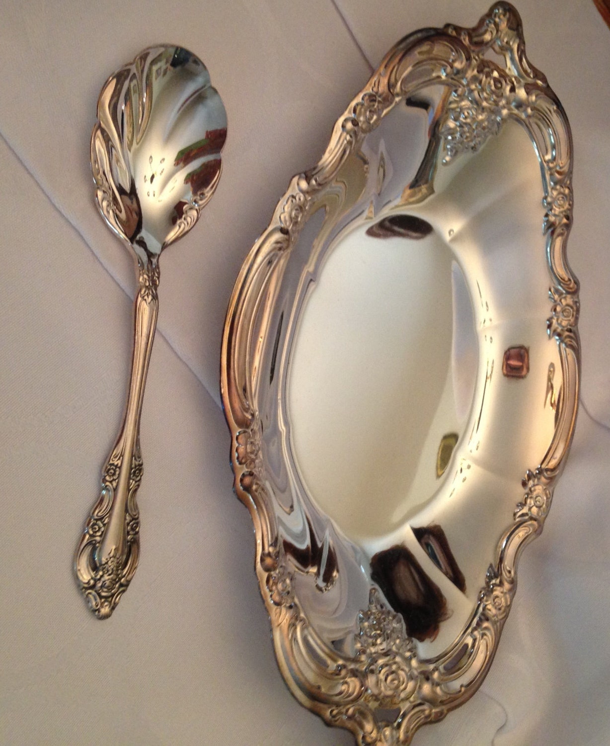 Vintage Oneida Silversmiths Community Tray & Spoon 2 piece set Unused ...