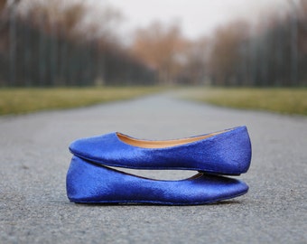 Royal blue shoe | Etsy