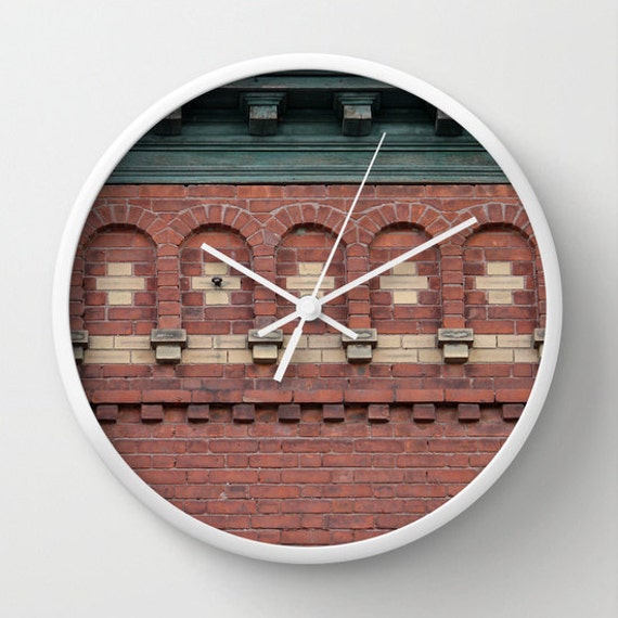 Brick Facade Photo Wall ClockGreenRed Modern ClockRetro