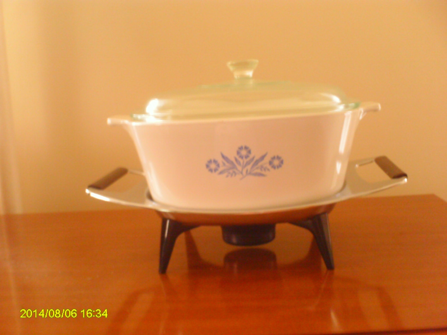 Corning 2 1/2 qt. Royal Buffet – Blue Cornflower – Haute Juice