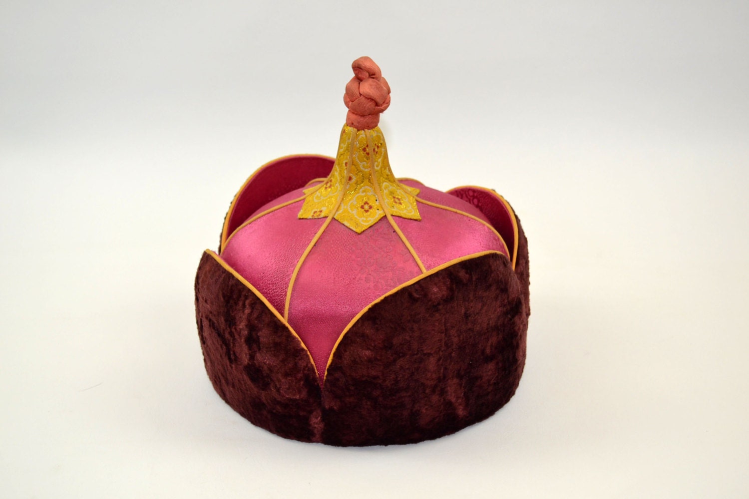 Vintage Mongolian men’s traditional hat – Haute Juice