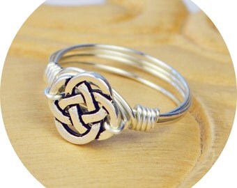 Unique celtic knot ring related items | Etsy