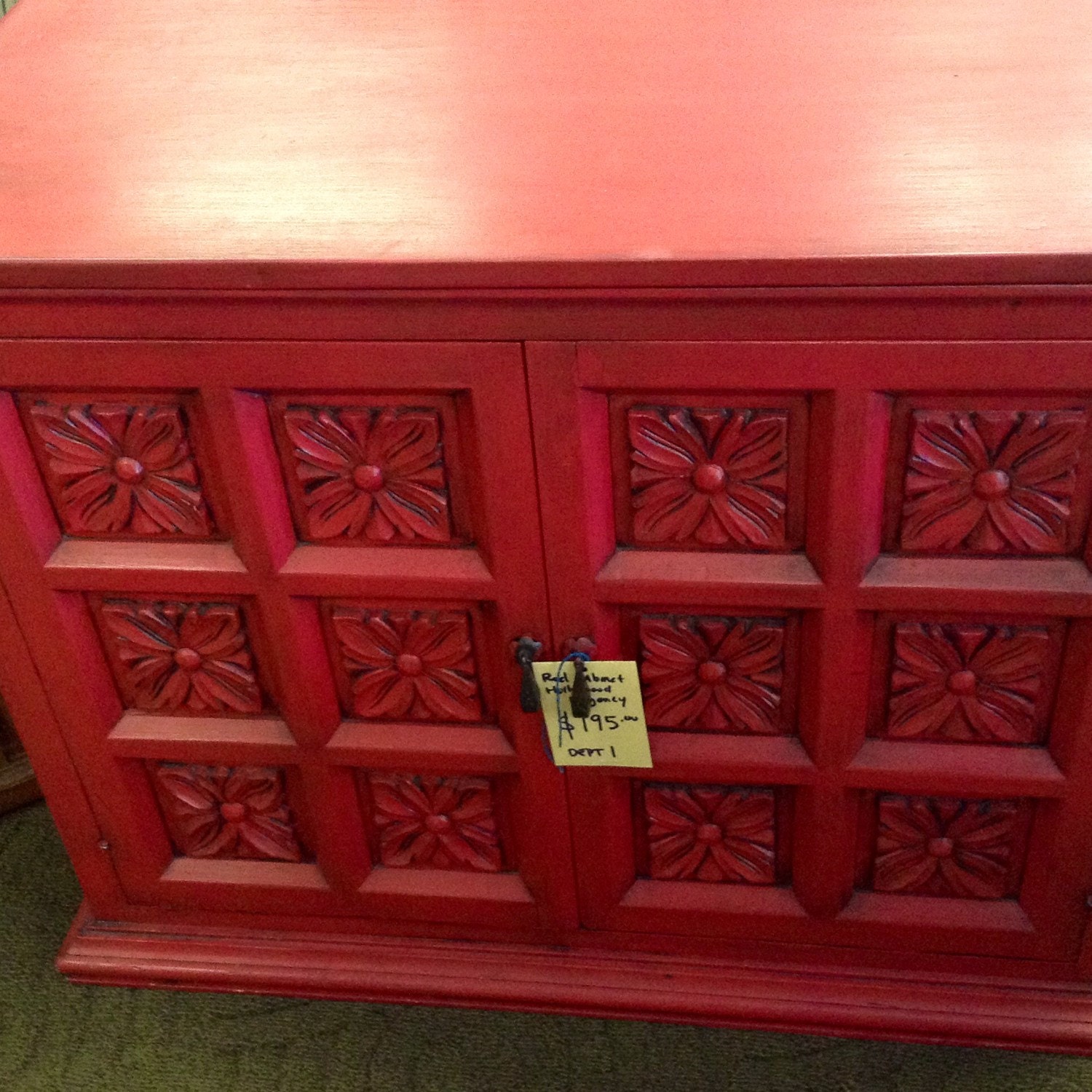 Red steamer trunk – Haute Juice