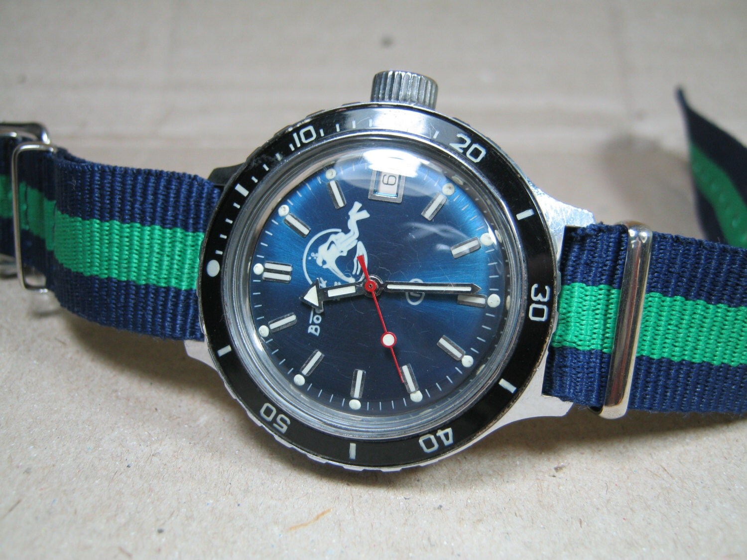 Russian watch Vostok Amphibian Vostok Komandirskie USSR watches Soviet ...