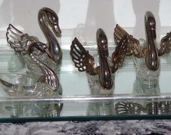 Small glass swan | Etsy