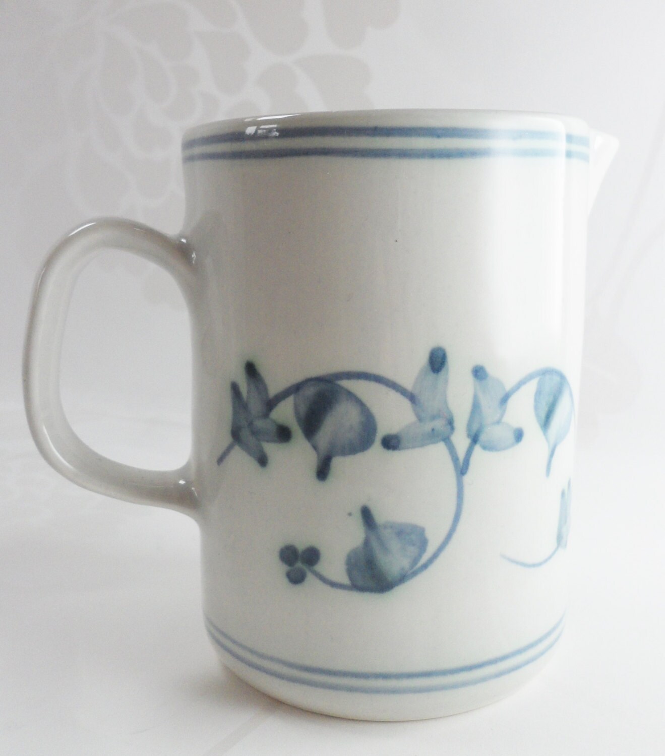 Iden Pottery Cream Jug Blue Floral Vintage Dennis Townsend Rye Sussex ...