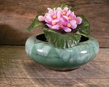 Popular items for brush mccoy planter on Etsy