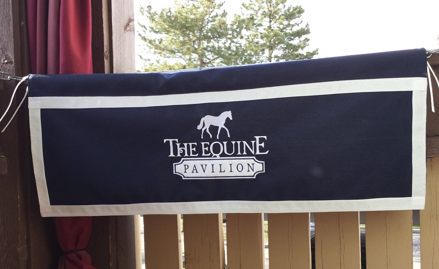 Stall Guard / Door Banner / Stable Aisle Guard by ManeAlternative