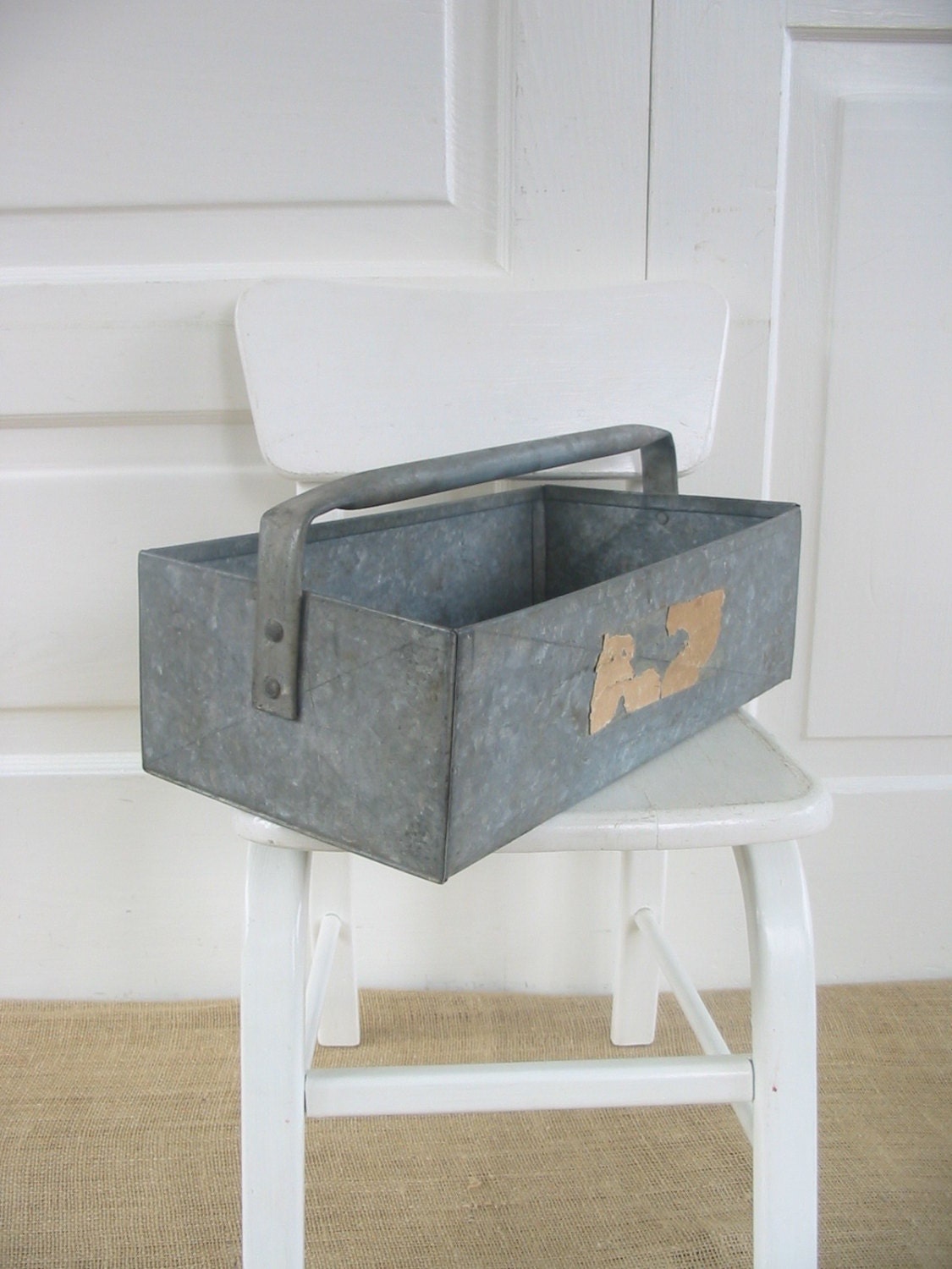 Vintage Metal Tote Tool Carrier Box Industrial Rustic Primitive Garden ...