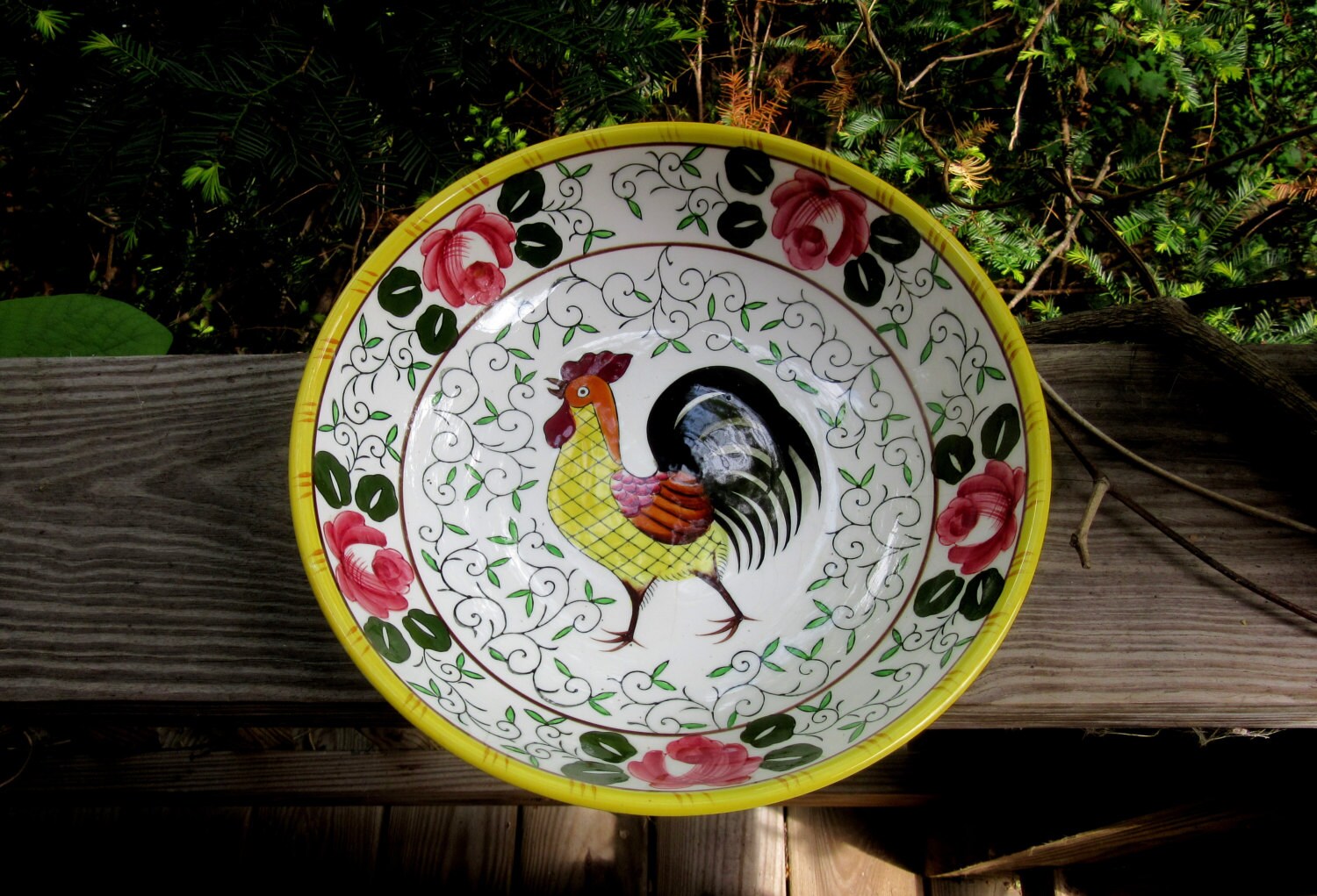 PY rooster and roses 9″ serving bowl – Haute Juice
