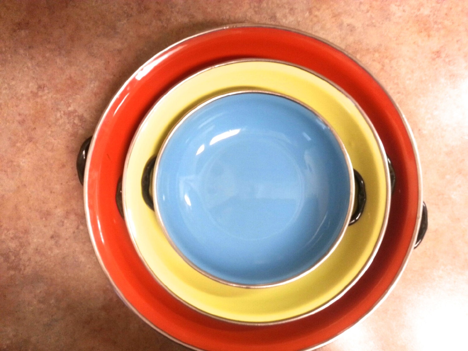 Vintage Enamelware Servers Cookware Saute Nesting Pans Skillets Baking ...