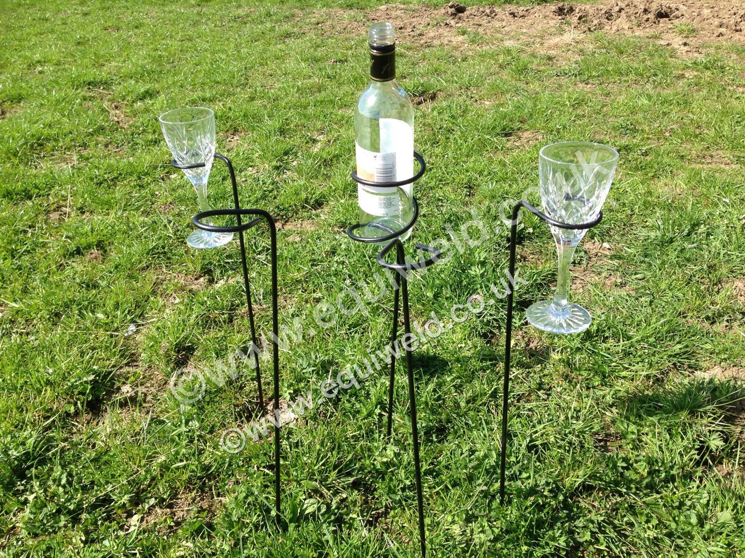 Outdoor Wine Glass And Bottle Holder