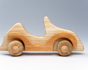 Pull Rolling Toy Eco Toy With Wheels Wooden Machine Toy