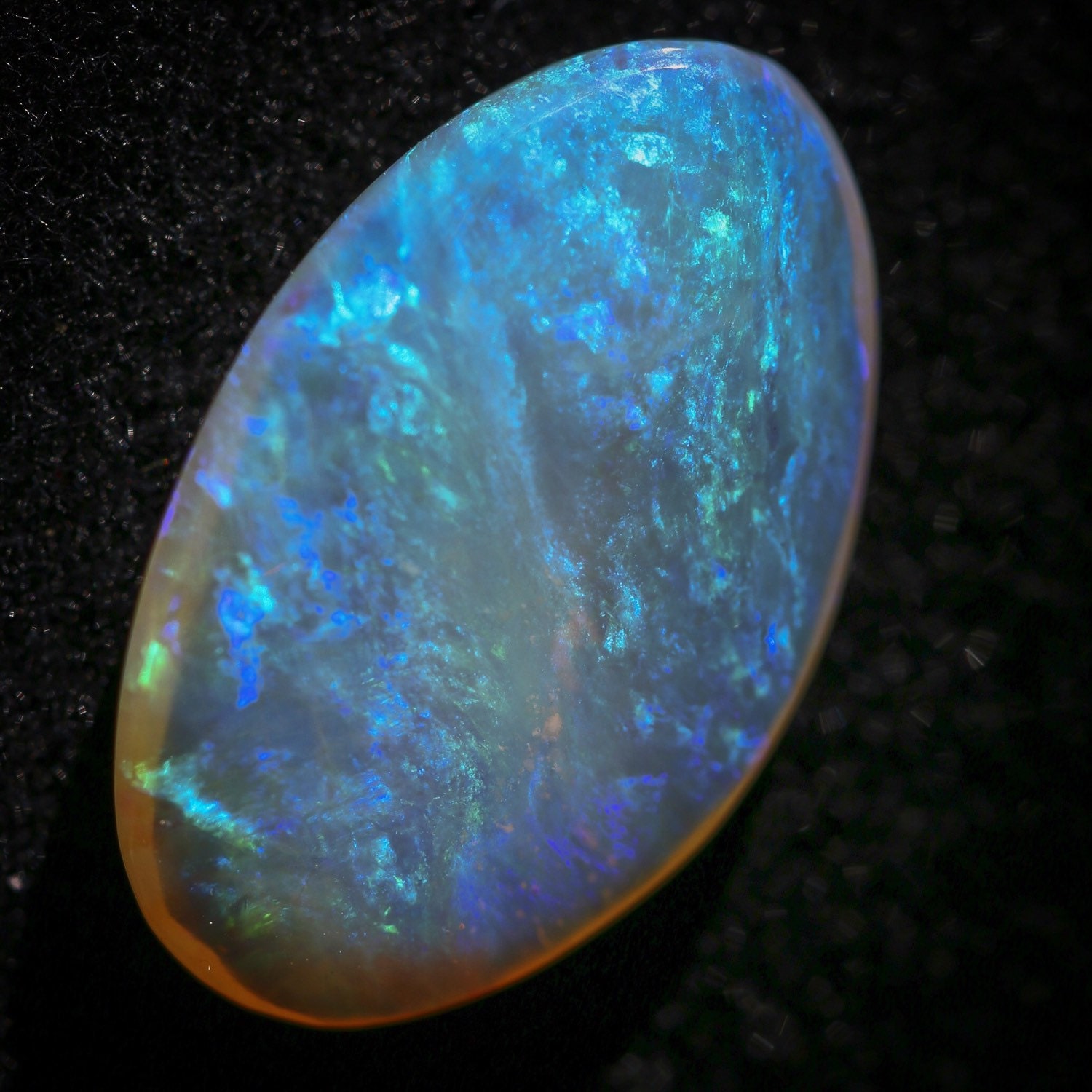 5.06 cts incredible Australian Opal green turquoise fire