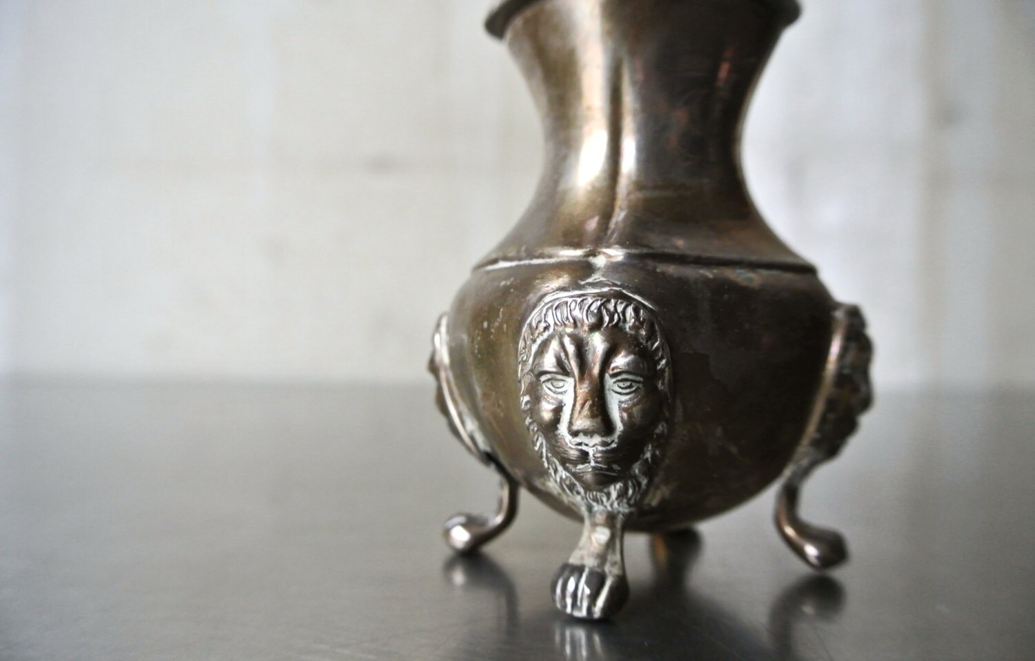 Vintage Lion Head Salt Or Pepper Shaker – Victorian Goth Decor – Silver ...
