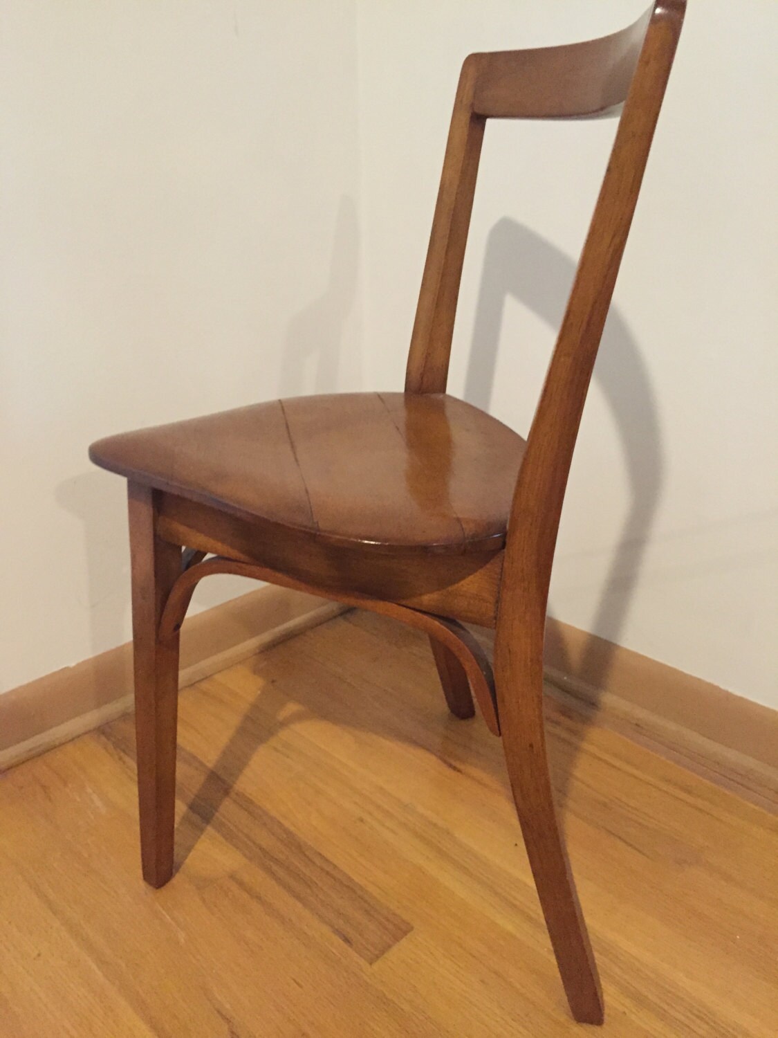 Three Legged Maple Chair – Haute Juice