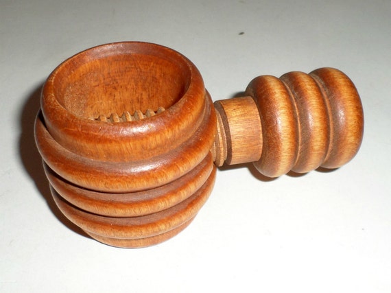 Vintage Wood Nut Cracker Screw Style Nut Cracker Large Vintage Wood Nut Cracker Screw Style Nut Cracker Large
