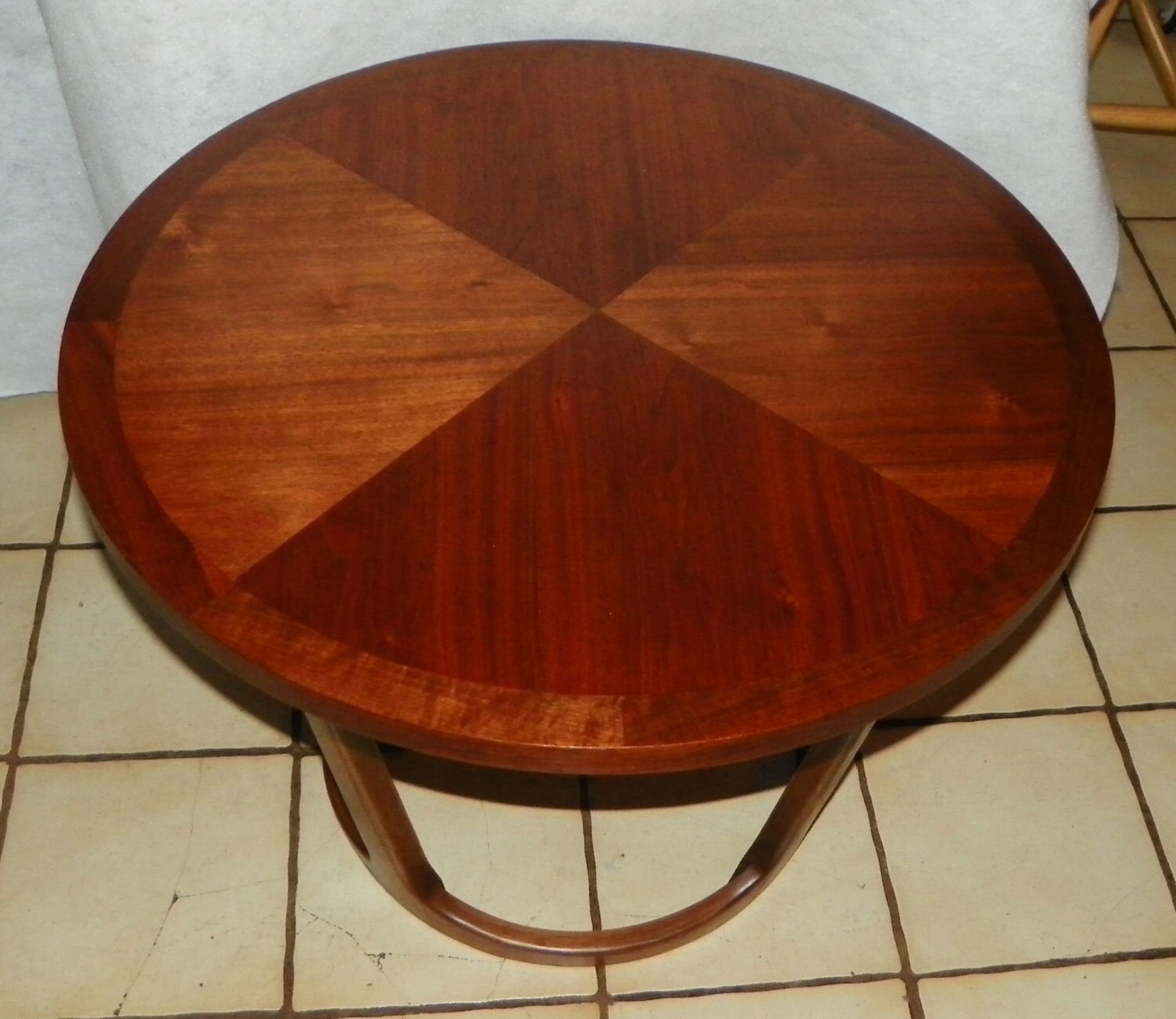 Round Walnut Book Matched Veneer Coffee Table by Lane (CT69) – Haute Juice