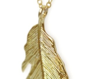 Items similar to The Feather. GOLD!! Beaded KIT. Gold and Red/Green ...