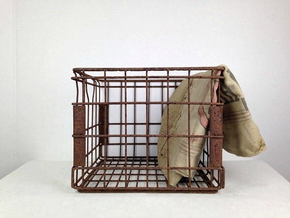 Vintage Rusty Crate Metal Industrial Crate Farm Crate Dairy Crate Rusty ...