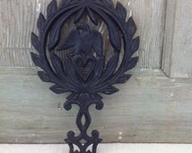 Popular items for black trivet on Etsy