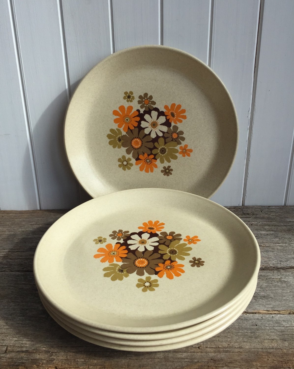 Johnson’s Australia set of five floral pattern dinner plates – Haute Juice