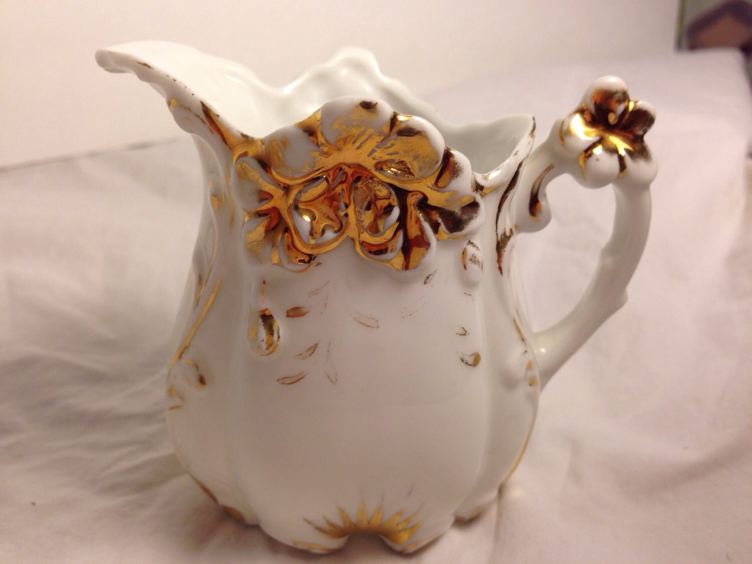 Gold trimmed white fancy vintage creamer – Haute Juice