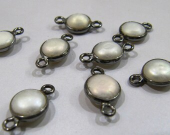 Bezel set pearl | Etsy