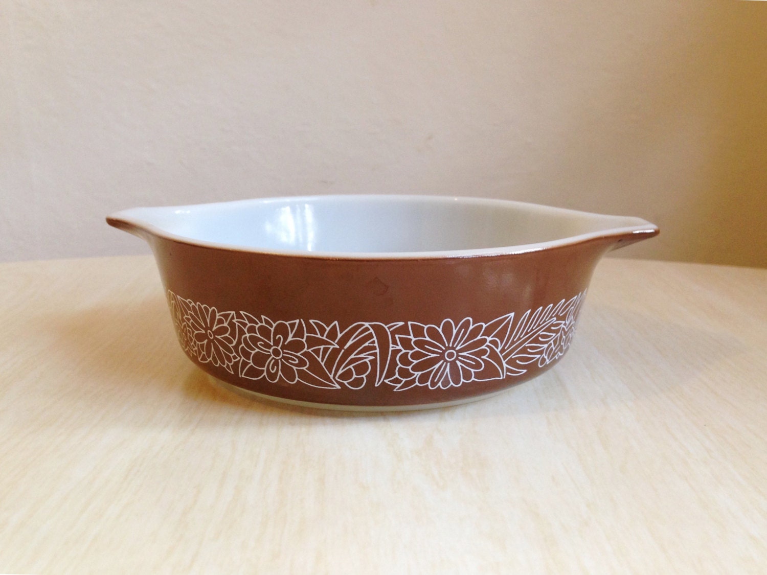 Vintage Large Pyrex Woodland Brown and White Casserole Dish, Serving ...
