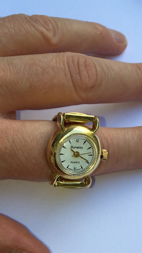 Signed Bonetto vintage ring watch