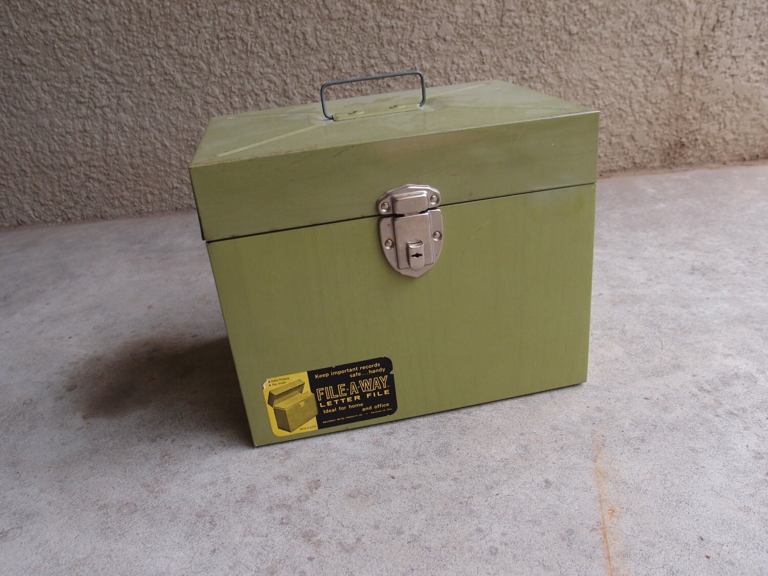 Vintage Metal File Box File A Way Letter Home Office Avocado Moss Green ...