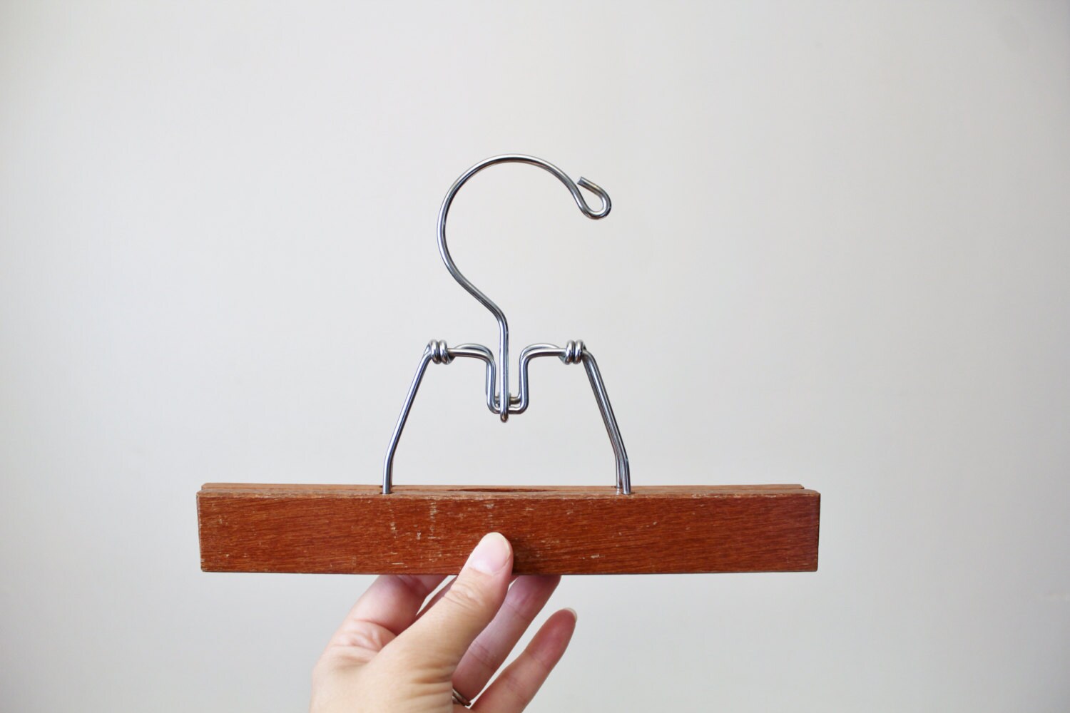 Vintage Wooden Clasp Pant Hanger – Vintage Wooden Clothes Hanger ...