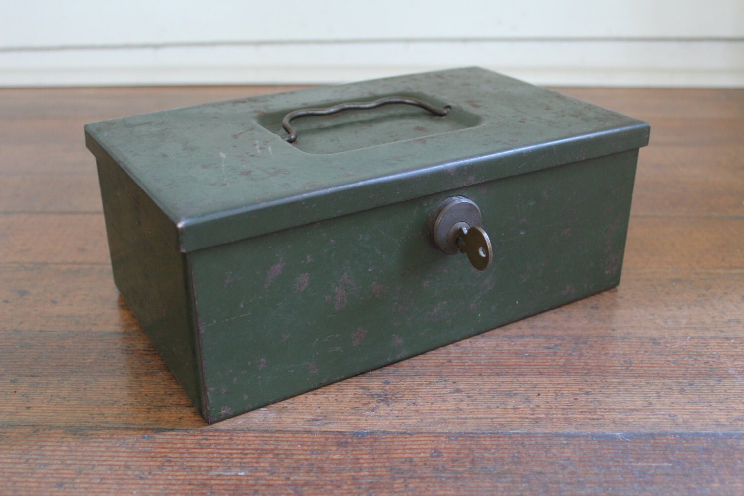 Heavt Duty Vintage Green Metal Locking Storage Box (Over 4.5 Pounds ...