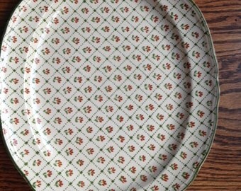 Harkerware Pine Cone Salad Plate Retro 1950s by PhilomenasCloset