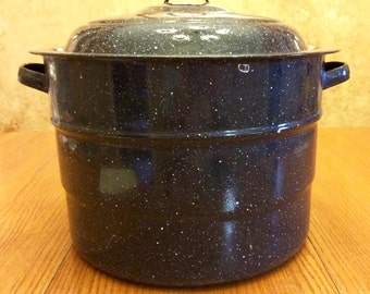 Vintage Navy Blue Granite Ware Wash Basin/Bowl by CottonTopVintage
