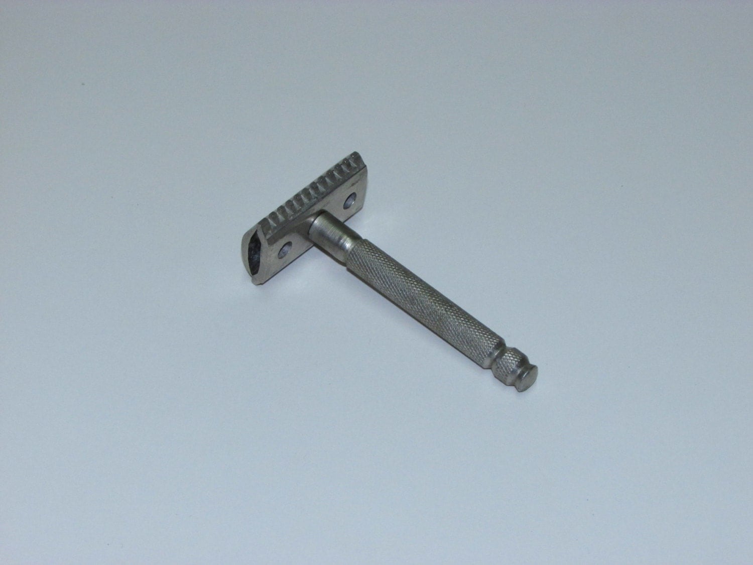 Vintage 70s Grey Silver Man Shaver Silver Slim Adjustable Double Edge ...