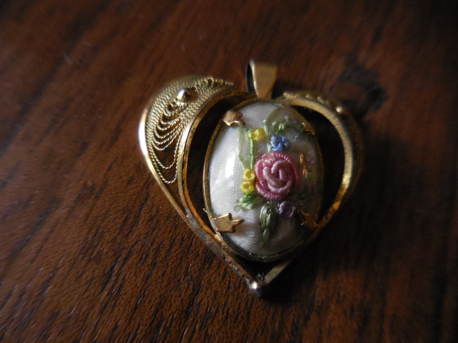 Vintage 12 k gold filled pendant with micro or mini floral ribbon ...