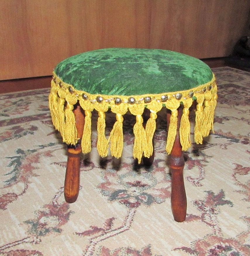 3 Leg Foot Stool Green Velvet – Bohemian Gypsy Photo Prop – Haute Juice