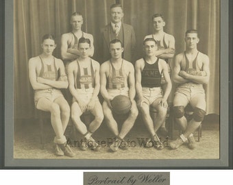 1950s Boys Basketball Team Vintage Photo from Original