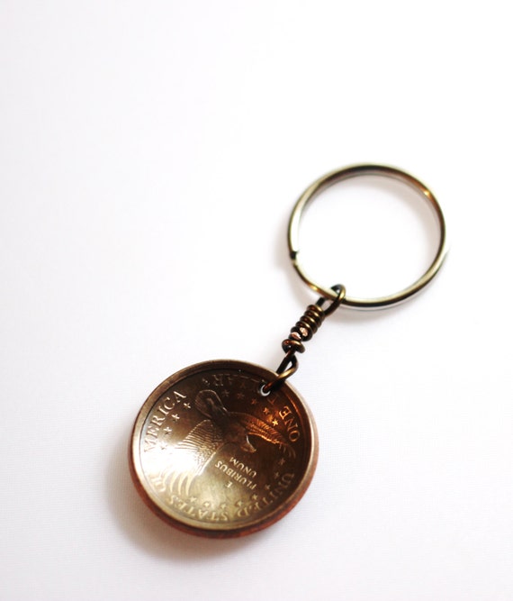 Domed Coin Keychain Sacagawea U.S. 1 Dollar Native by Hendywood