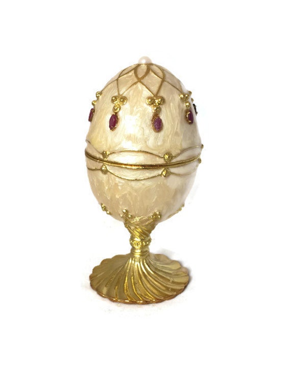 Faberge Egg Music Box Vintage Gold Enamel Faux by DerBayzVintage